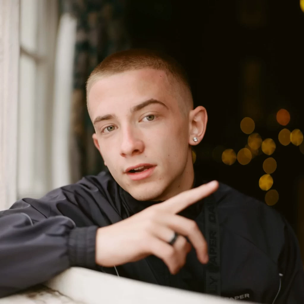 Arrdee Biography: Age, Career, Songs, Girlfriend, Net Worth | TimzTell