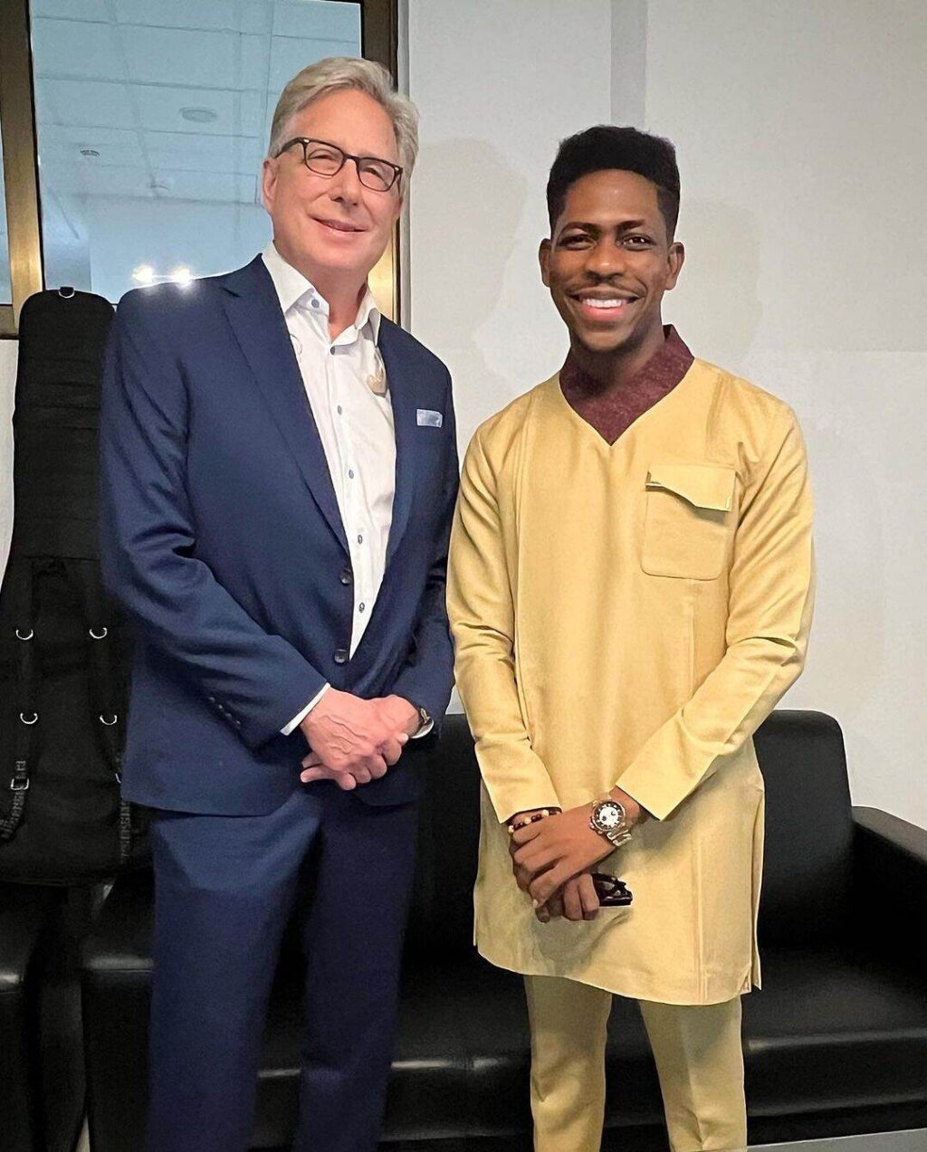 Moses Bliss Biography: Age, Net Worth, Career, Pictures, Wife, Songs ...