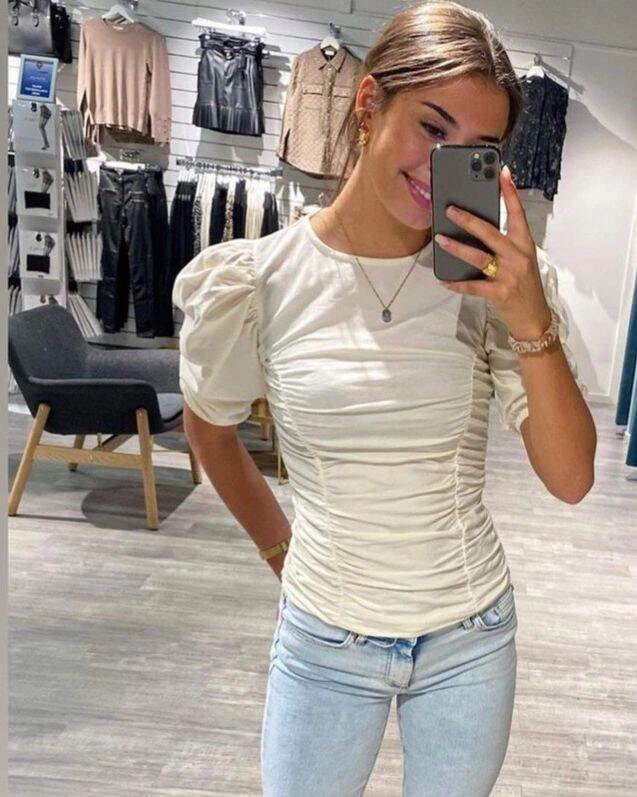 Meet Haaland Girlfriend, Isabel Haugseng Johansen | TimzTell