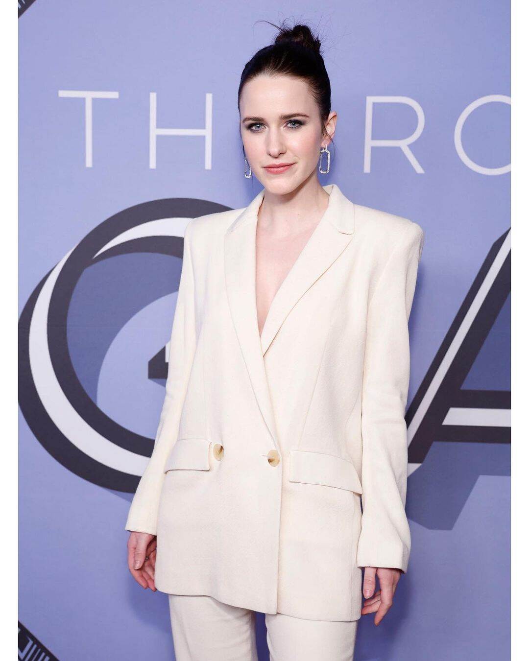 Rachel Brosnahan Biography: Age, Husband, Career, Parent, Instagram ...