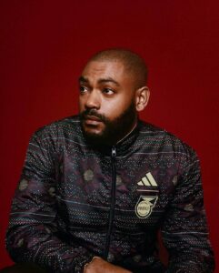 Tobi Bakare Biography: Age, Career, Films, Wife, Child, Parent ...