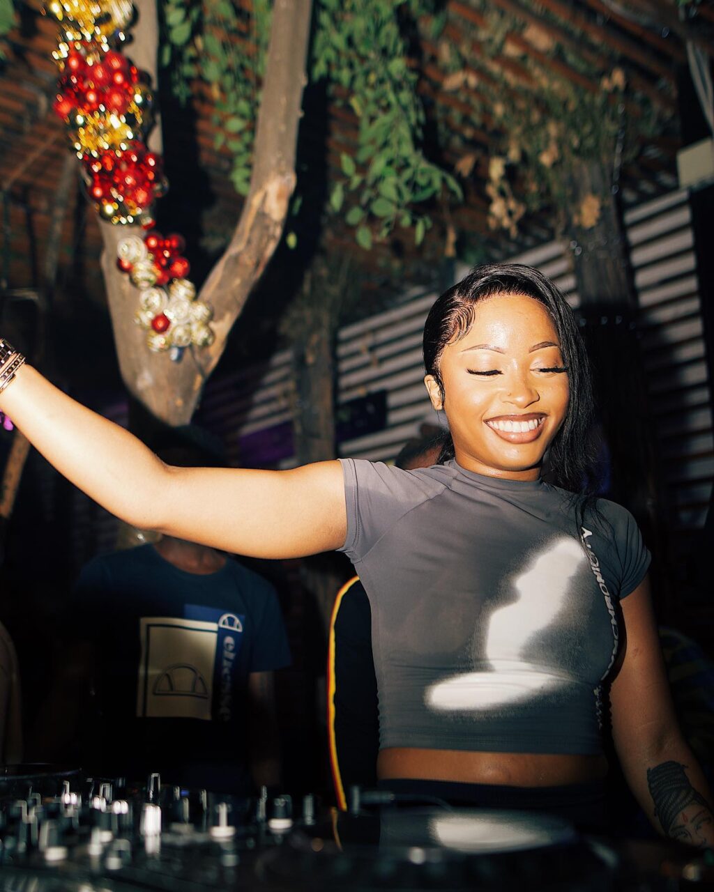 Uncle Waffles (Princess Of Amapiano) Biography: Age, Career, Net Worth ...