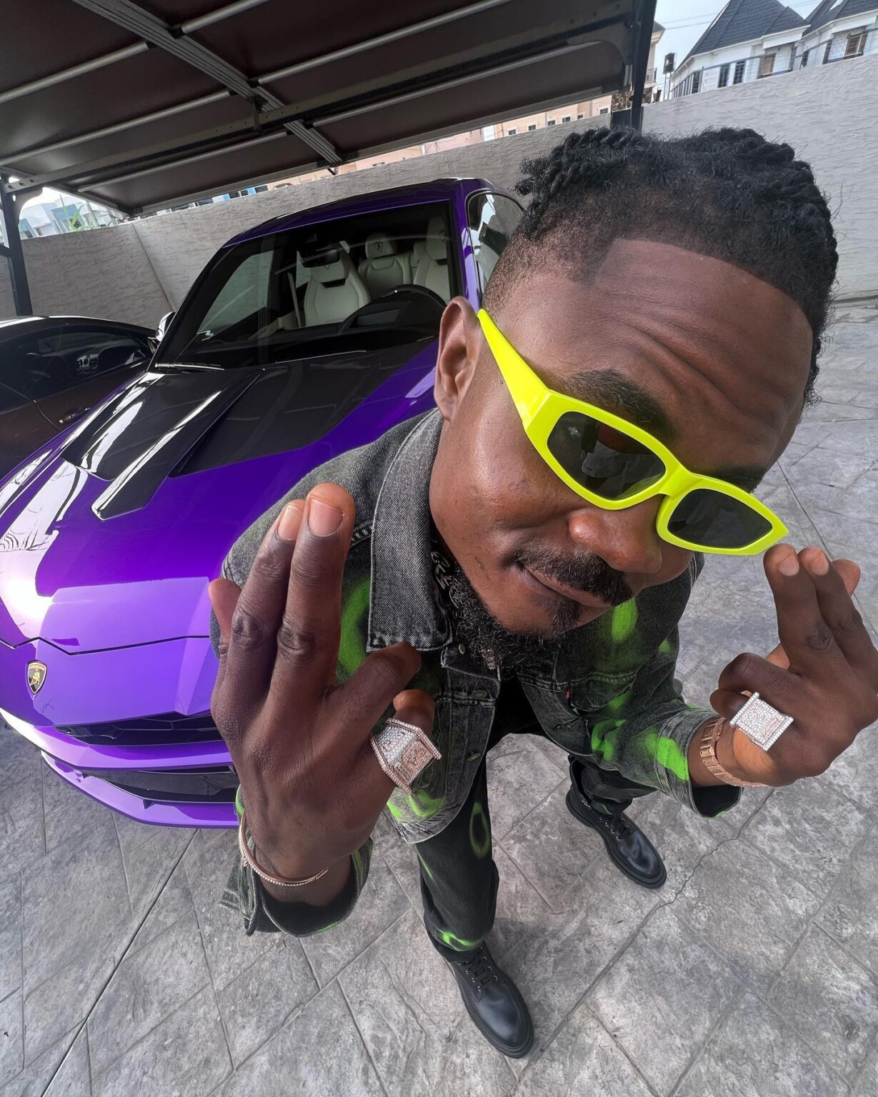 Rahman Jago Biography: Age, Career, Songs, Net Worth, Wife, Parent ...