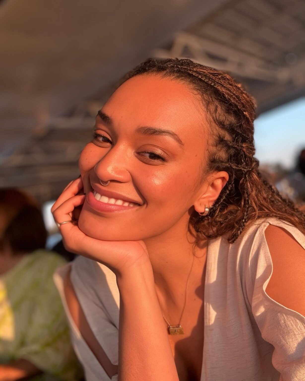 Pearl Thusi Biography: Age, Career, Net Worth, Boyfriends, Movies ...