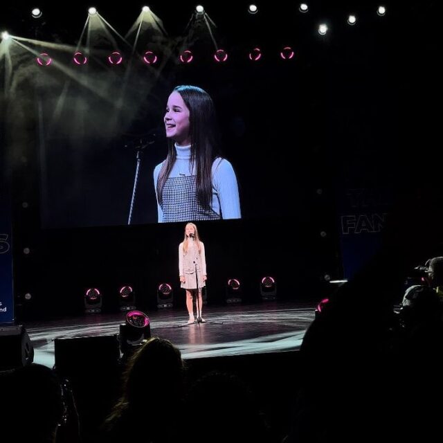 Alisha Weir Biography: Age, Career, Net Worth, Parent, Movies ...