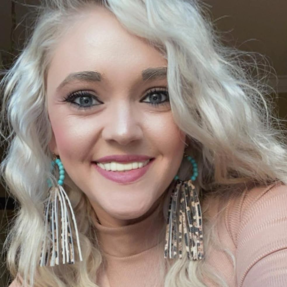 Kylie Strickland Biography: Age, Career, Net Worth, Boyfriend, Ex ...