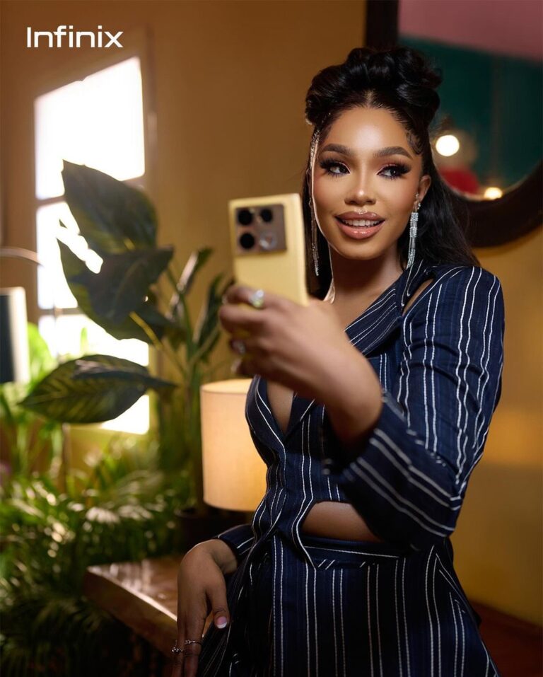 Sharon Ooja Biography: Age, Career, Movies, Boyfriend, Net Worth ...